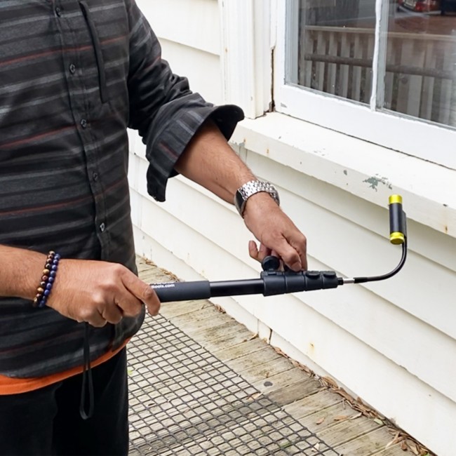 FERRET STICK – 140cm Lightweight Aluminium Lockable Section Extension ...